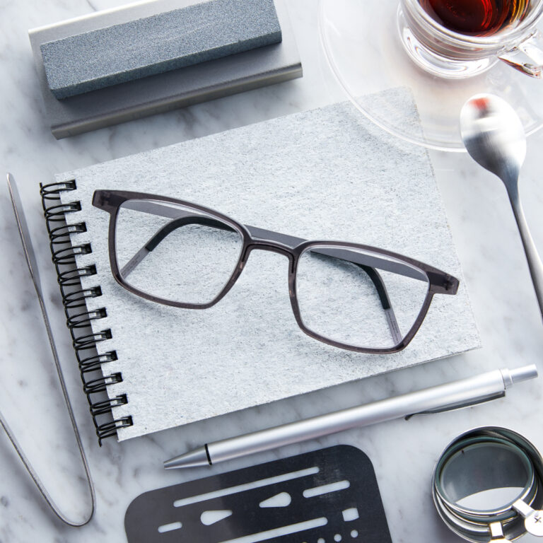 Lindberg แว่นตาดีไซน์เรียบง่ายแต่โดดเด่นเฉพาะคุณจากเดนมาร์ก